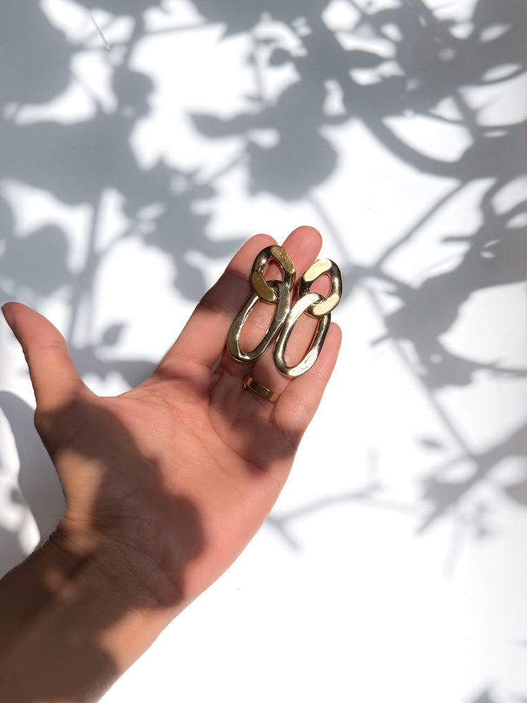 Kisslink Dangler – STUDIO METALLURGY